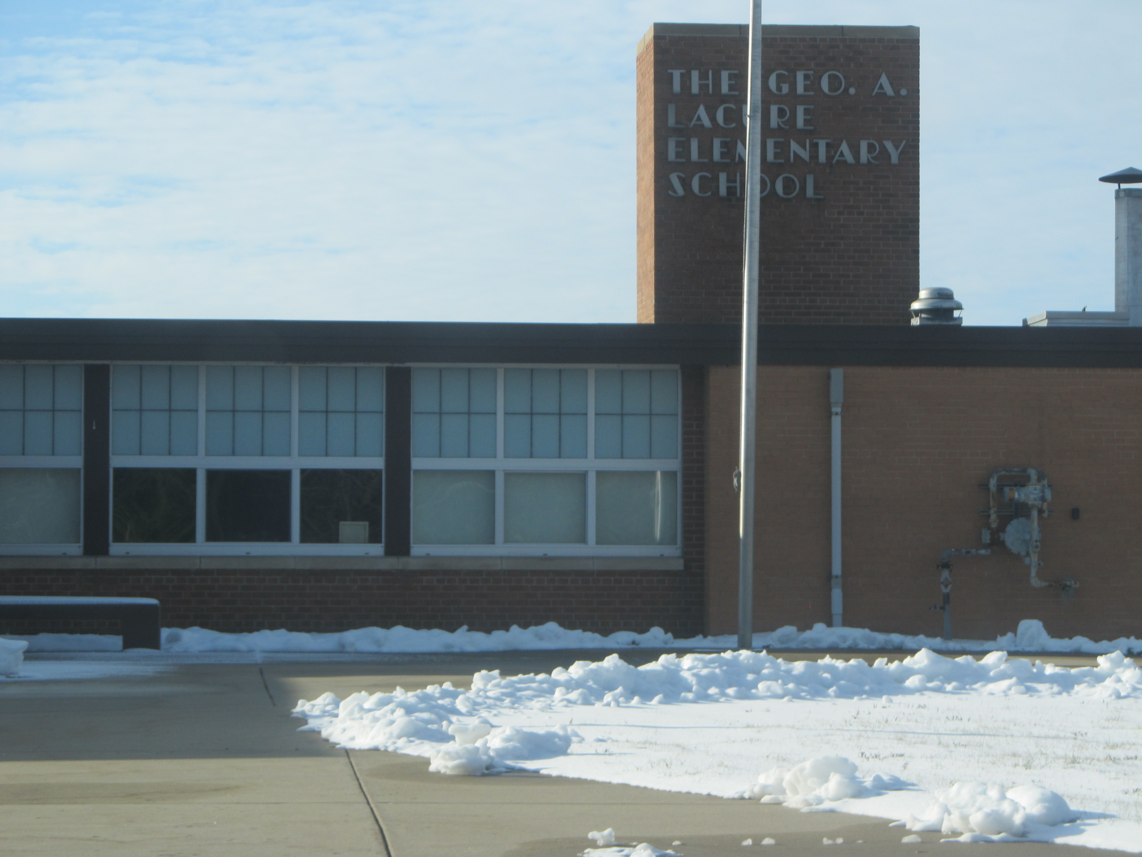 Reflections Upon My First Day of School – hebspeaks